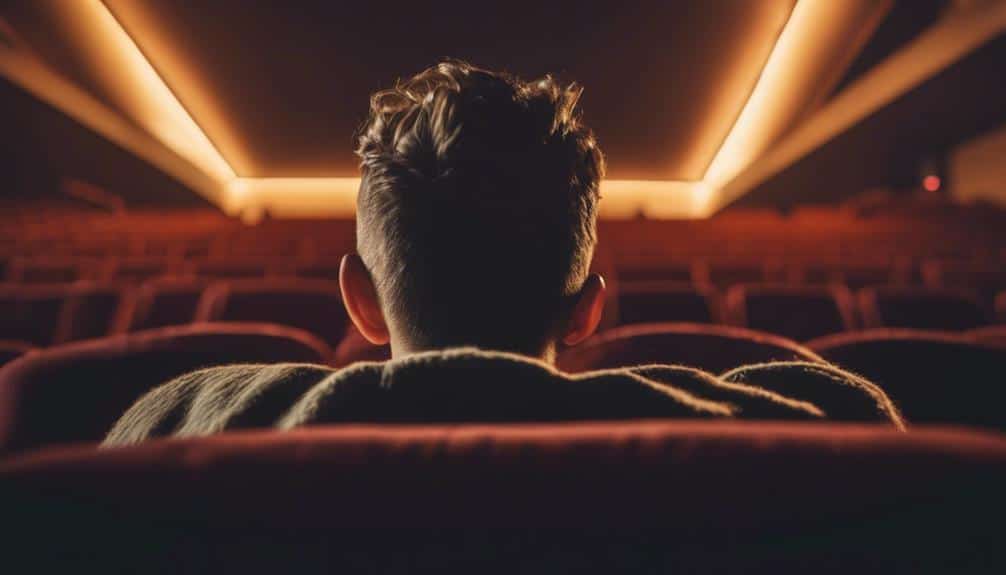 10 Reasons Why You Should Go To The Movies Alone Sometimes | LoveLingoLab