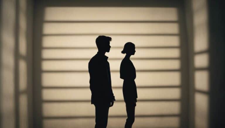 10 Ways To Be Mysterious And Attractive (Psychology) | LoveLingoLab