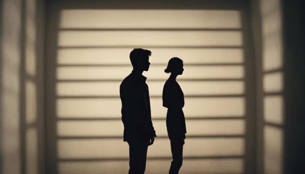 10 Ways To Be Mysterious And Attractive (Psychology) | LoveLingoLab